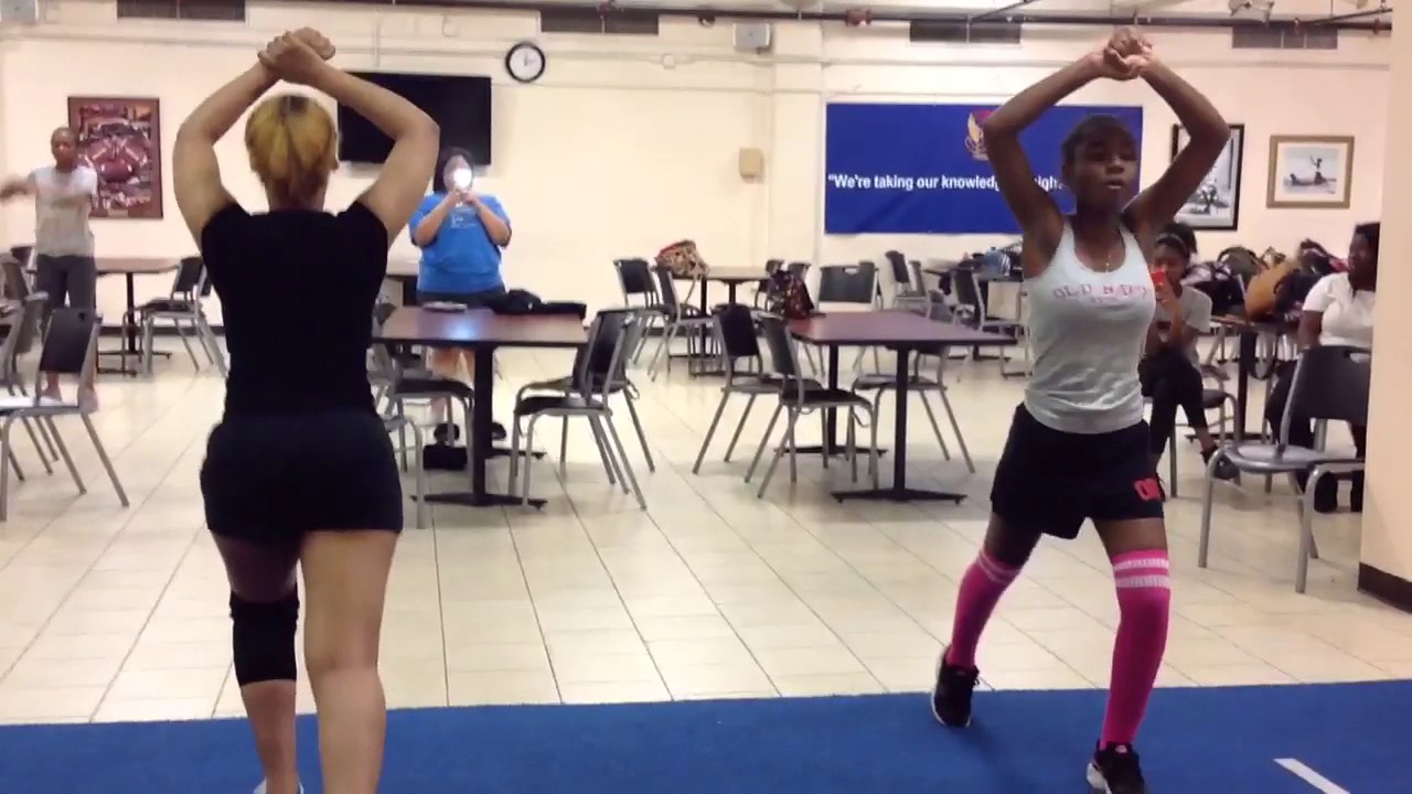 ORA Cheer Sidelines / Chants : Offense - YouTube