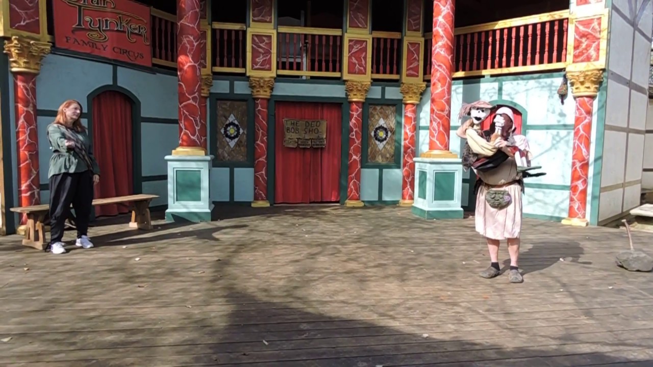 Tex Ren Fest 2018 Highland Weekend Dead Bob Show - YouTube