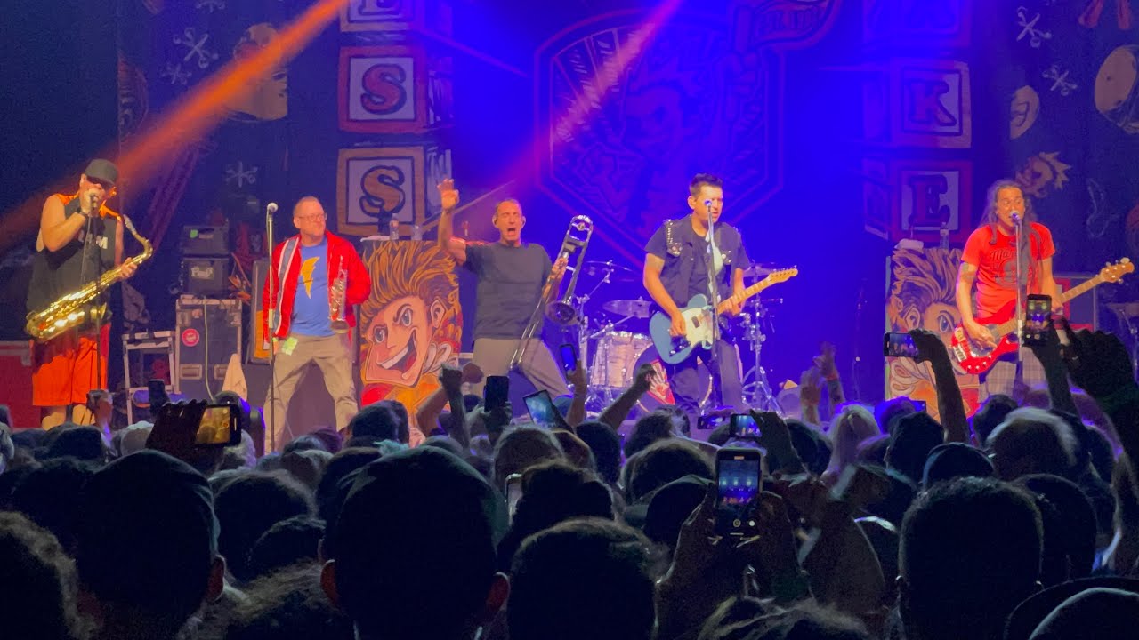 Less Than Jake (Full Set) LIVE @ House of Blues Anaheim 9/3/22 - YouTube