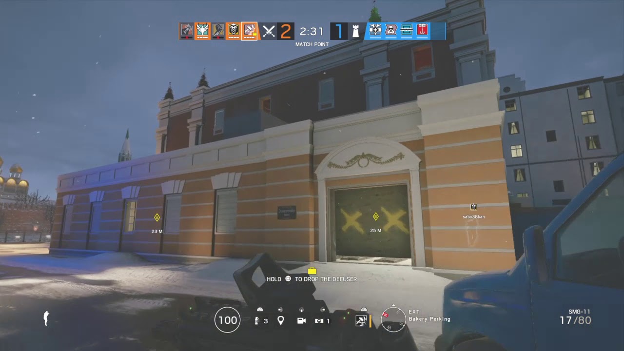 Rainbow Six® Siege defusing bomb with 3 enemies alive - YouTube