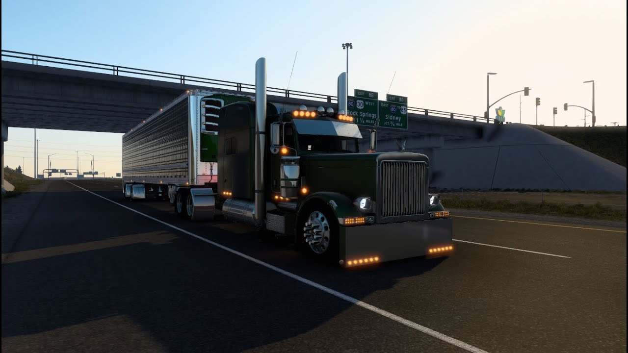 379 Peterbilt Spotted Rolling | Hauling Custom Reefer Trailer | To ...