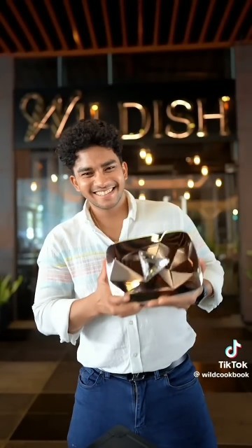 10M subscribers 😲 diamond play button for @WildCookbook ලංකාවටම එකයි ...