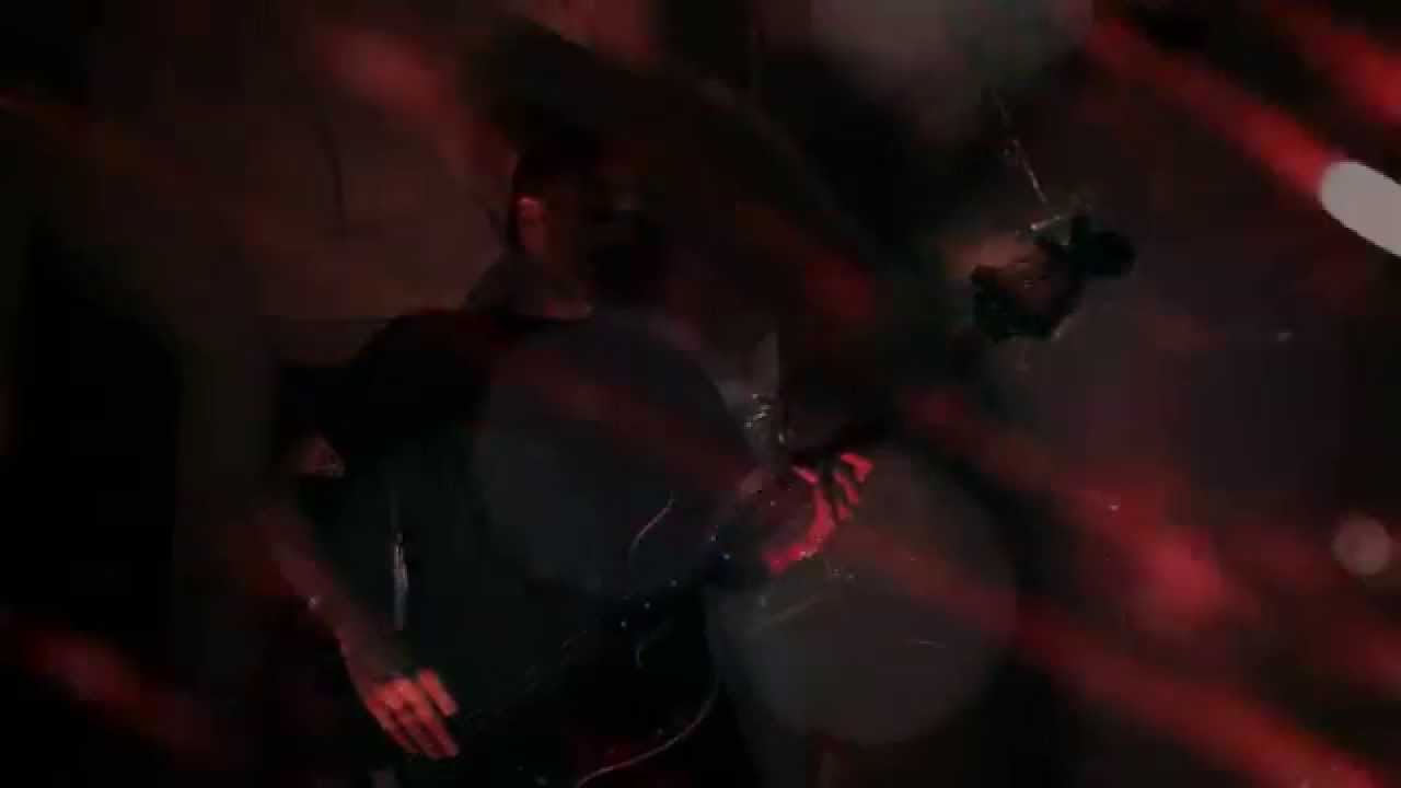 Hector Bizerk - Skin and Bone (Official Video) - YouTube