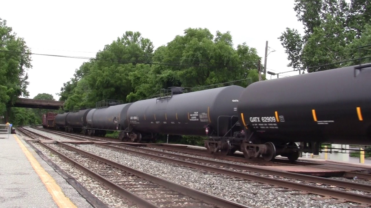 A CREX ES44AC trails on Q388 - YouTube