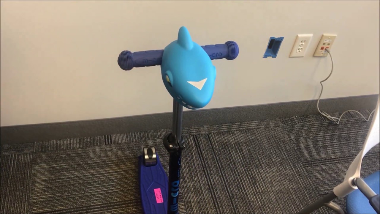 How to Attach Scooter Head to Micro Mini and Maxi - YouTube