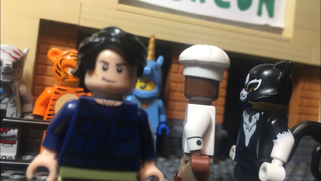 LEGO Chris McLean Goes To A Furry Convention - YouTube