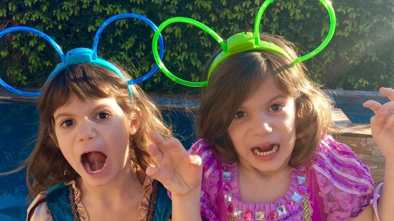 5 Year Old Twins Go to Disneyland! - YouTube
