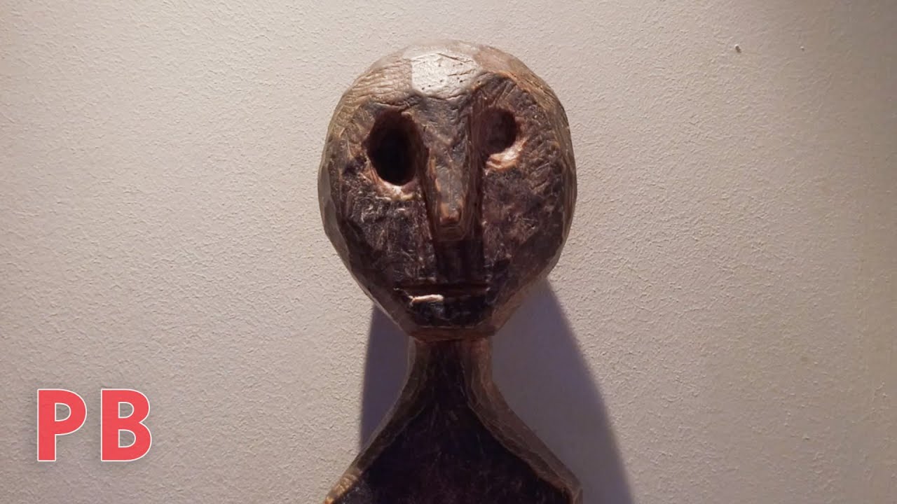 The Woo One (Curating the Museum of London...) - YouTube