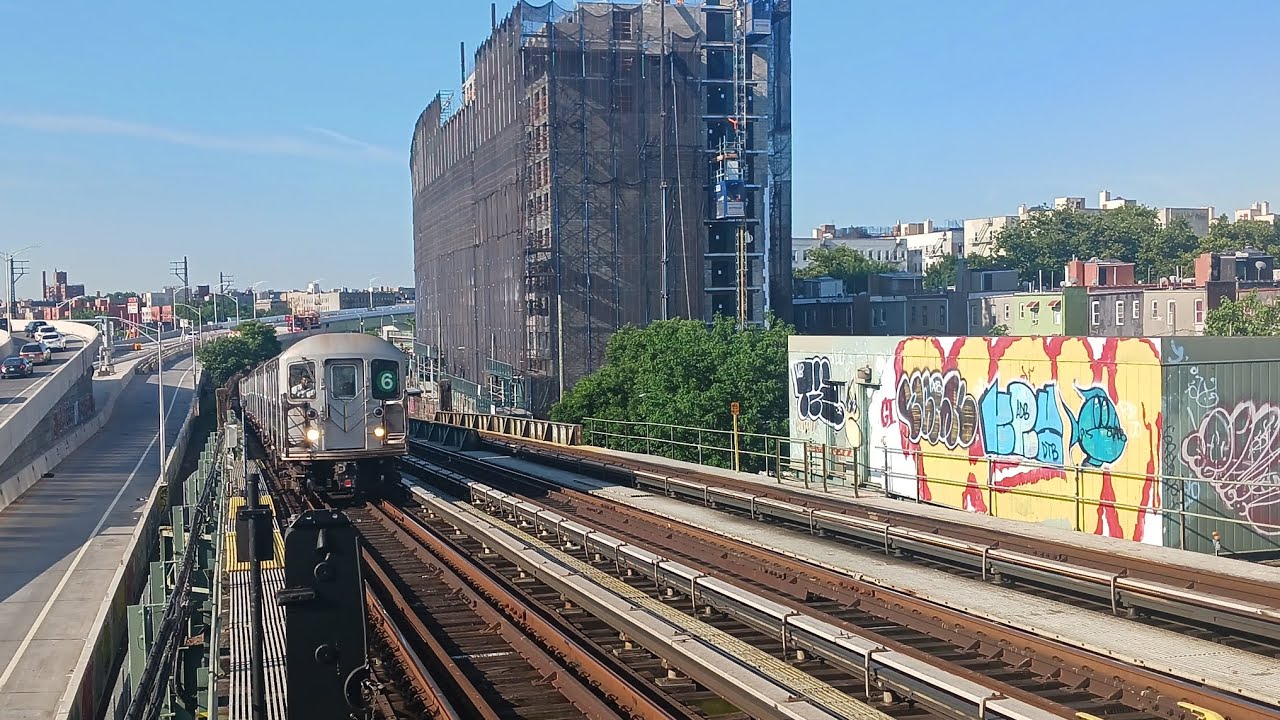 Morning R62A Action at Whitlock Ave - YouTube