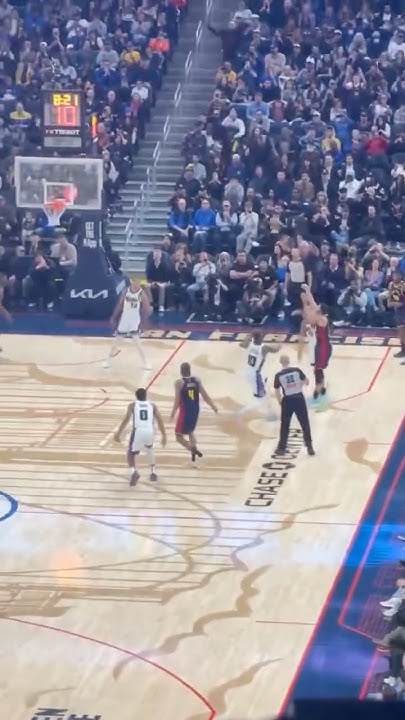 Steph Curry 4000 Career 3s made gets Ovation from Golden State Warriors fans! #nba So ...