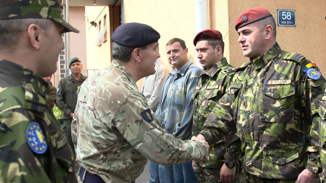 Visit of EUFOR Operation Commander General Sir James Everard - YouTube
