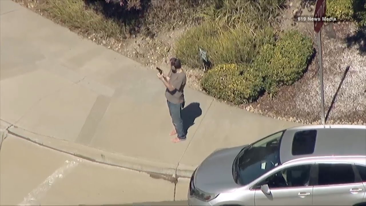 SDPD SWAT Sniper Takes Down Armed Suspect - YouTube