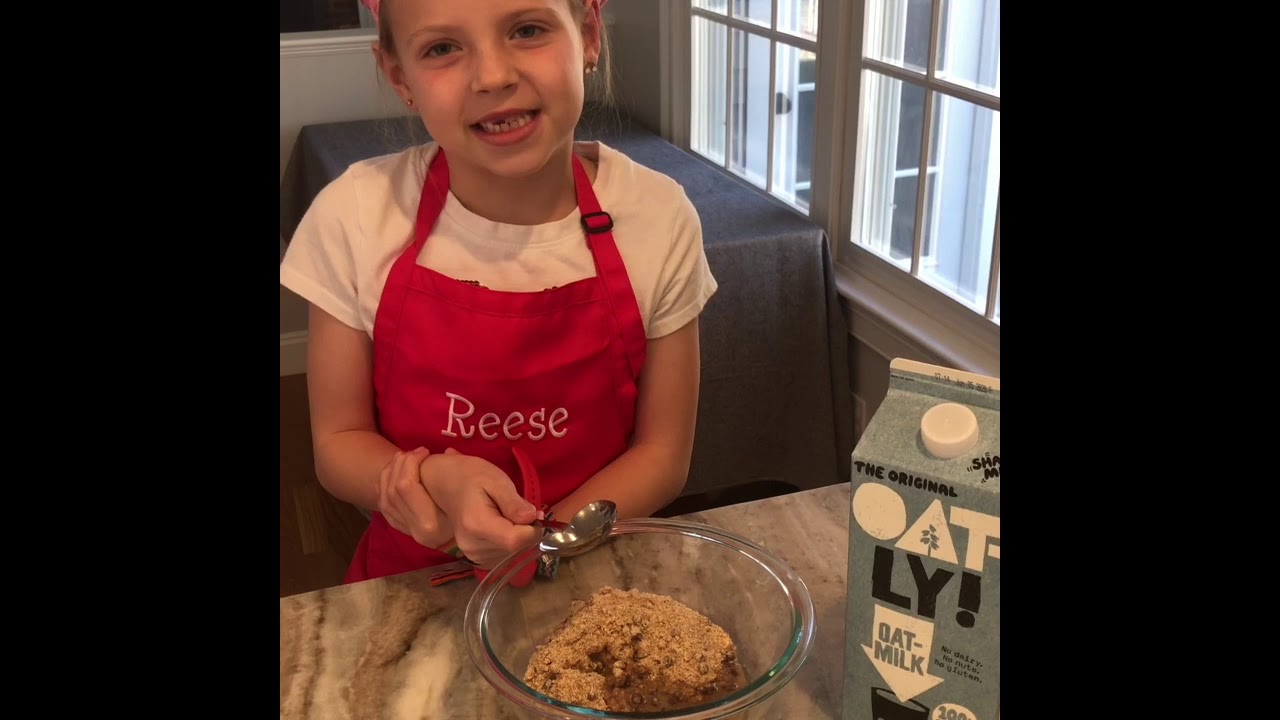 Avery & Reese Nailed It Edition - YouTube