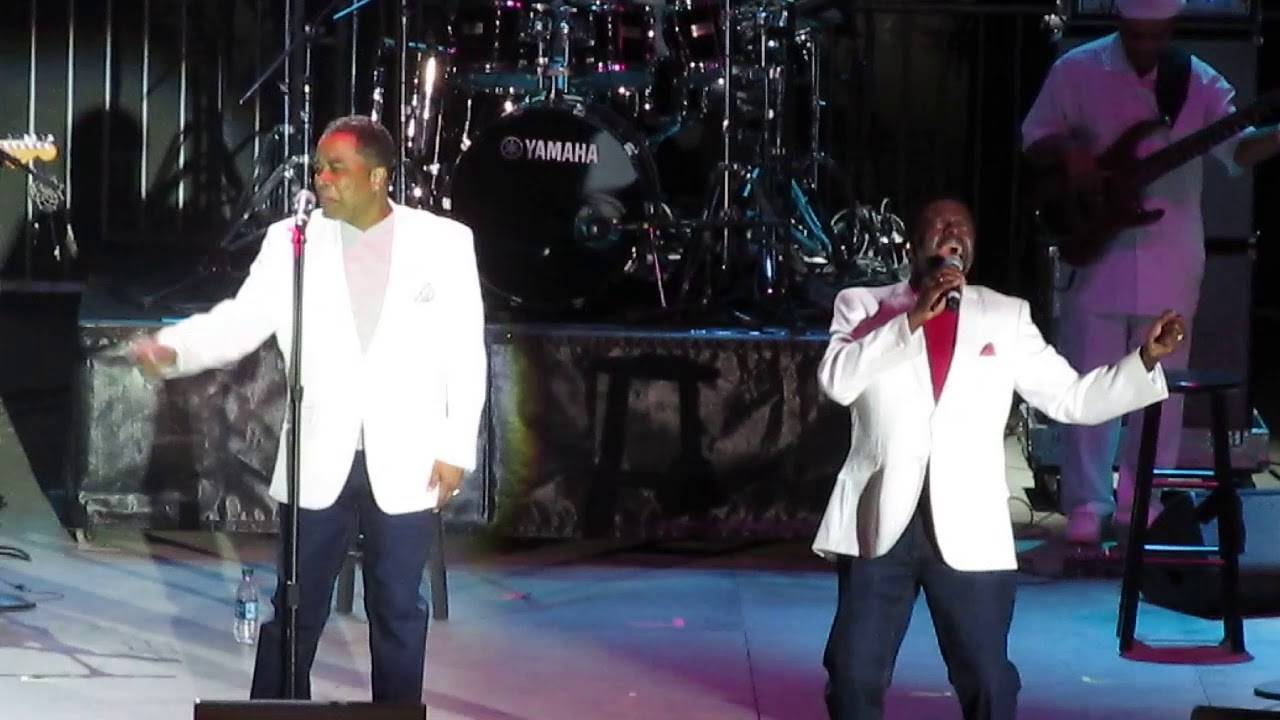THE MANHATTANS SINGING "KISS AND SAY GOODBYE" AT THE LA FAIR 2018 IN ...
