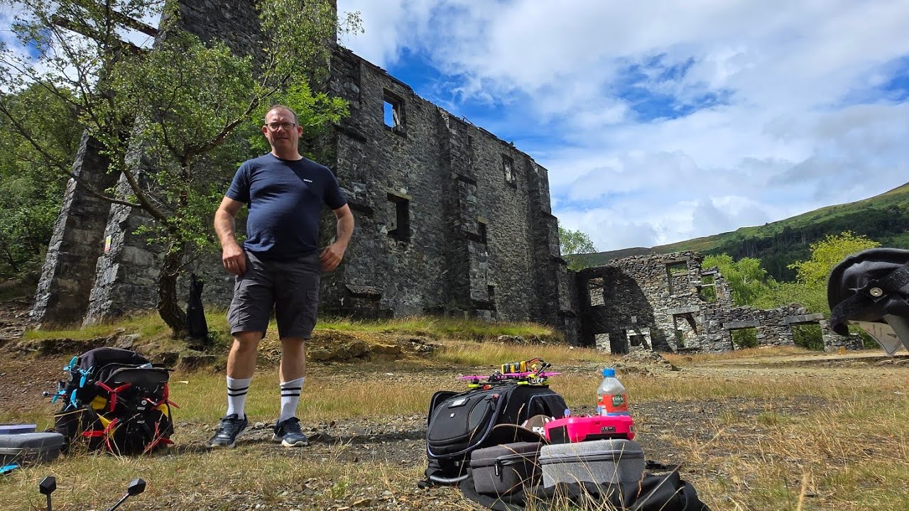 FPV Holiday Wales - BANDO 😊 (Best clip's from 2 packs) - YouTube