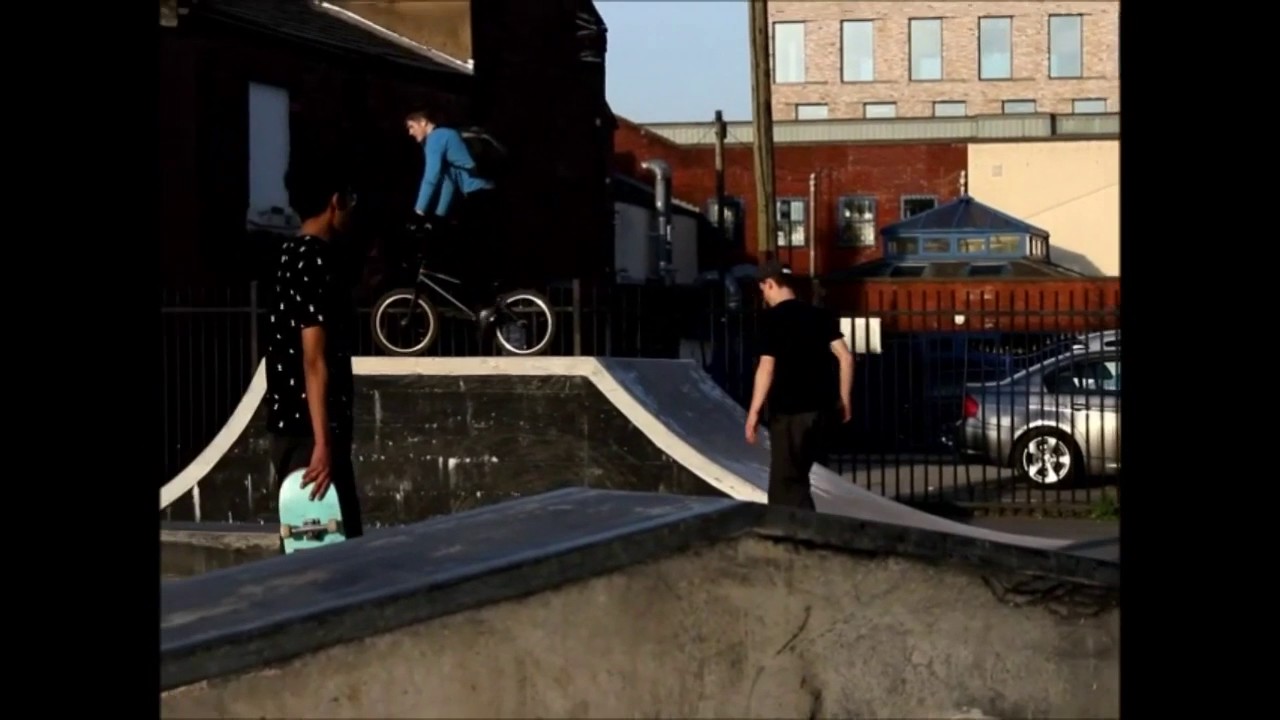 Tom Cottam- fakie 5.0 big flip out - YouTube