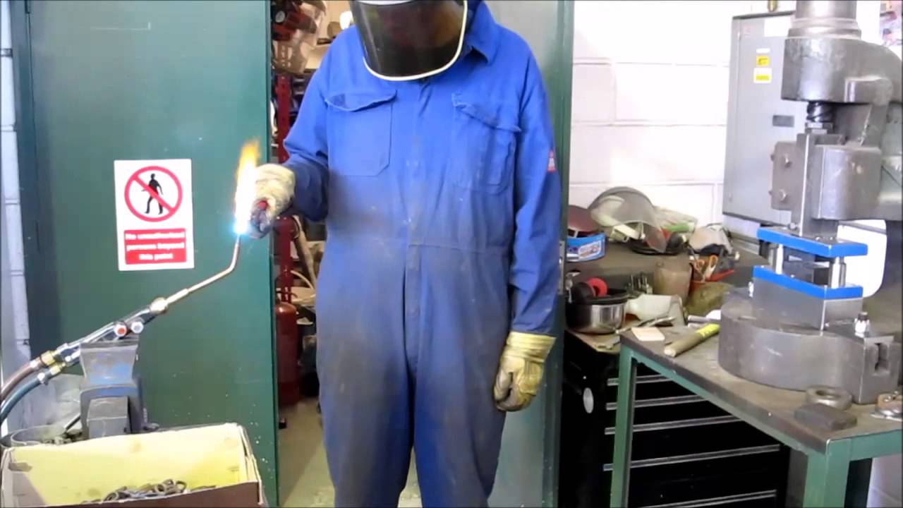 FT and TSF project - Making chains - YouTube