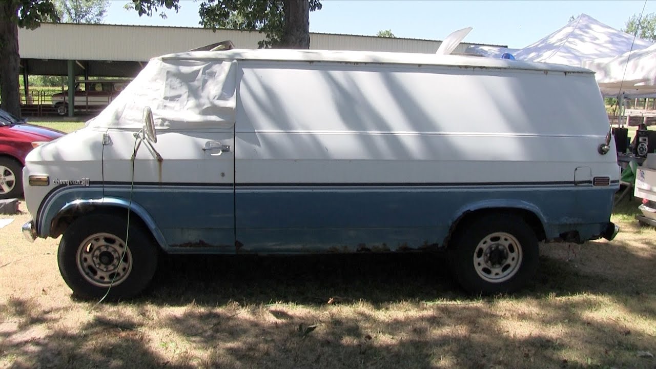Dominick Seyfert shows us his SHAGALICIOUS Chevy 1975 G30 One Ton Van ...