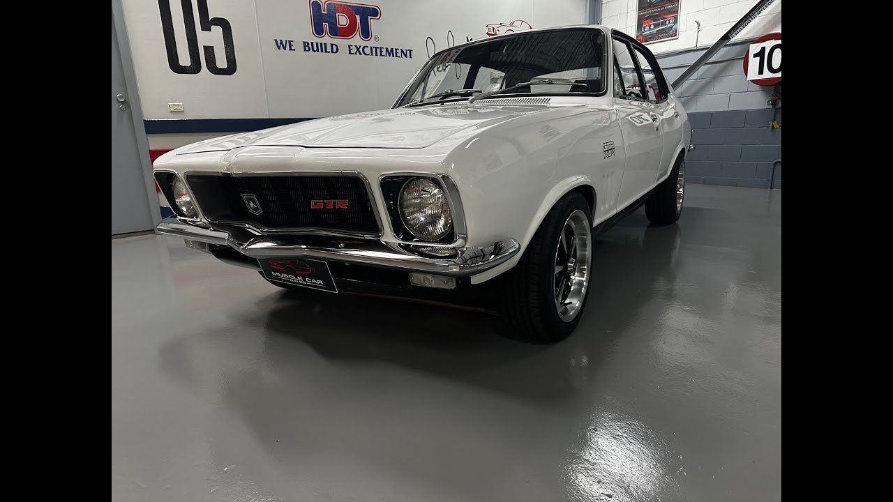 Holden Torana LJ 4 door XU1 Tribute - YouTube