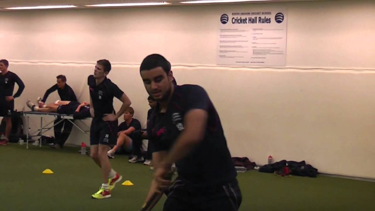 Middlesex CCC squad winter training video - YouTube