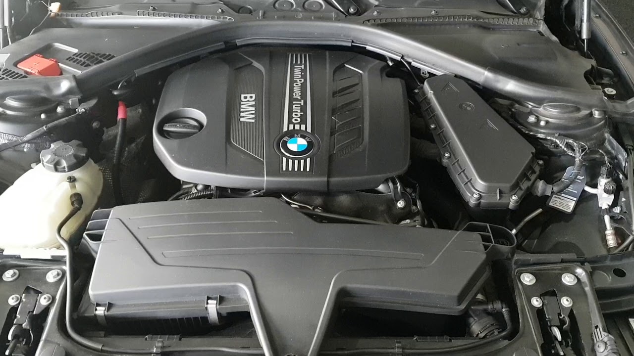 BMW 320d Motor - YouTube