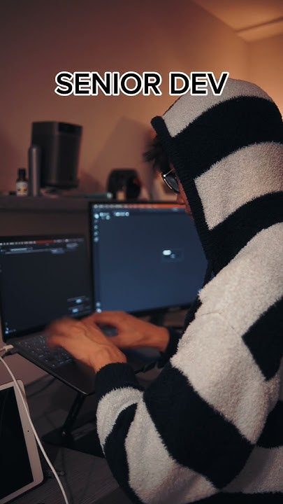 JUNIOR vs SENIOR - YouTube