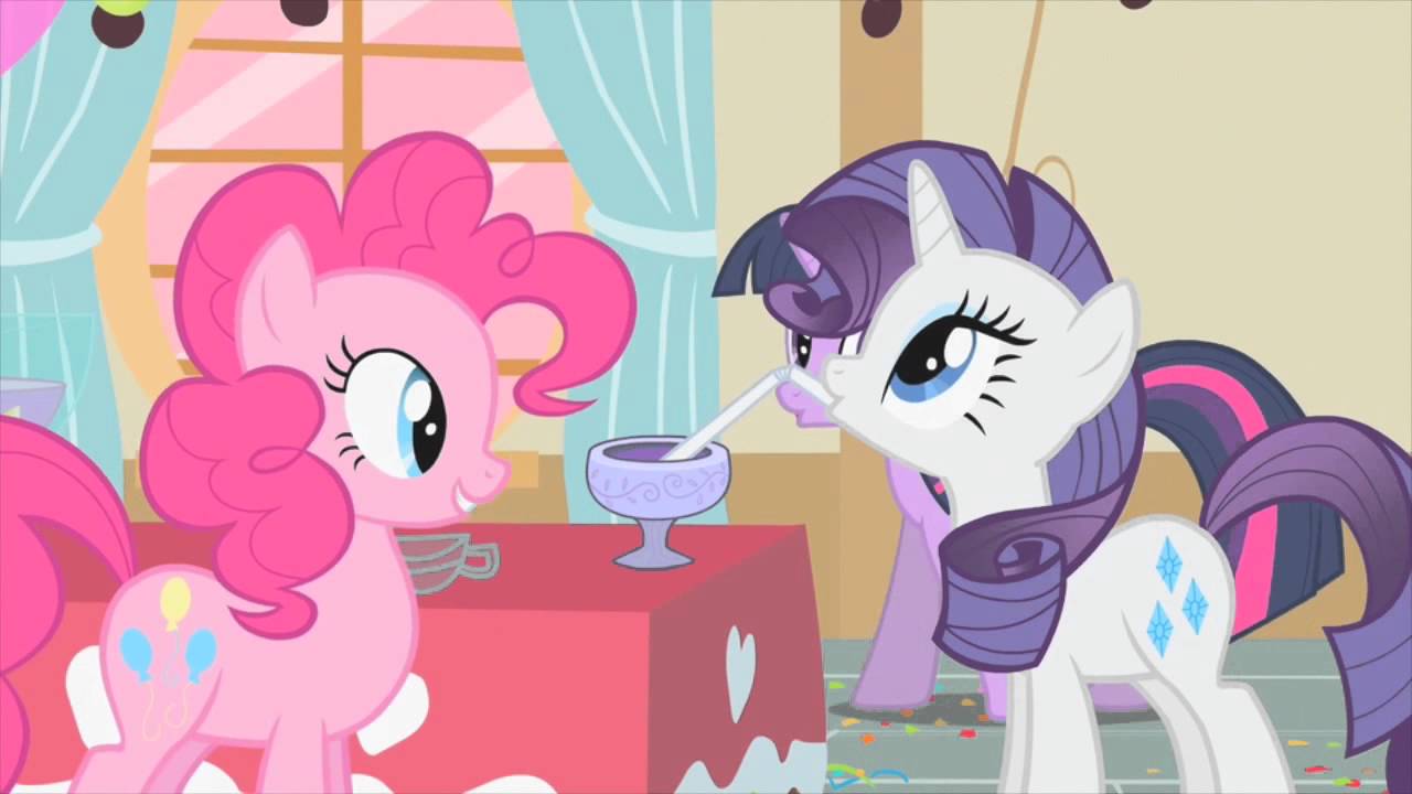 200 Pony-Fans were expecting a decent video, but got HUGBEES instead ...