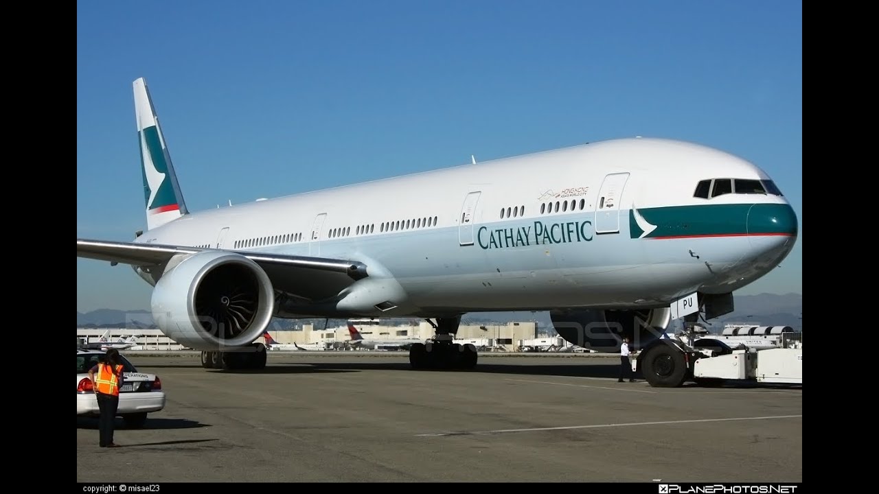 Explore all interior Boeing B777 300er - YouTube