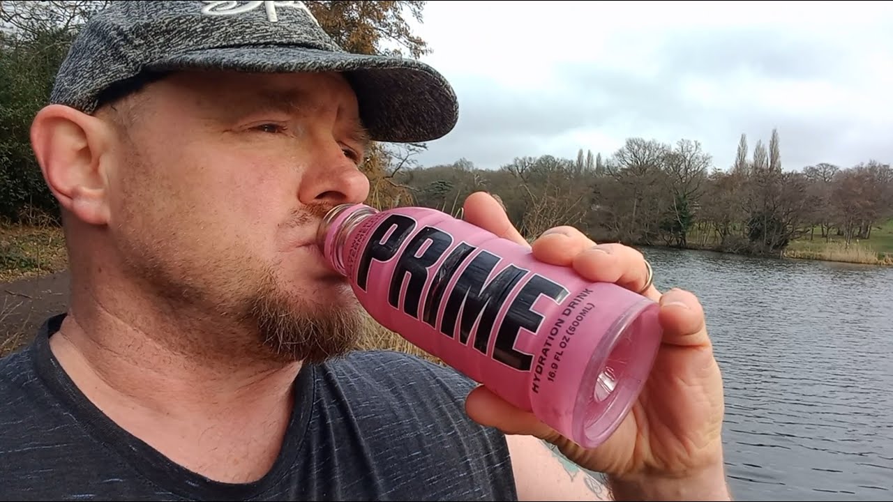 Lord's drinks reviews #506 ~ PRIME Strawberry Watermelon - YouTube