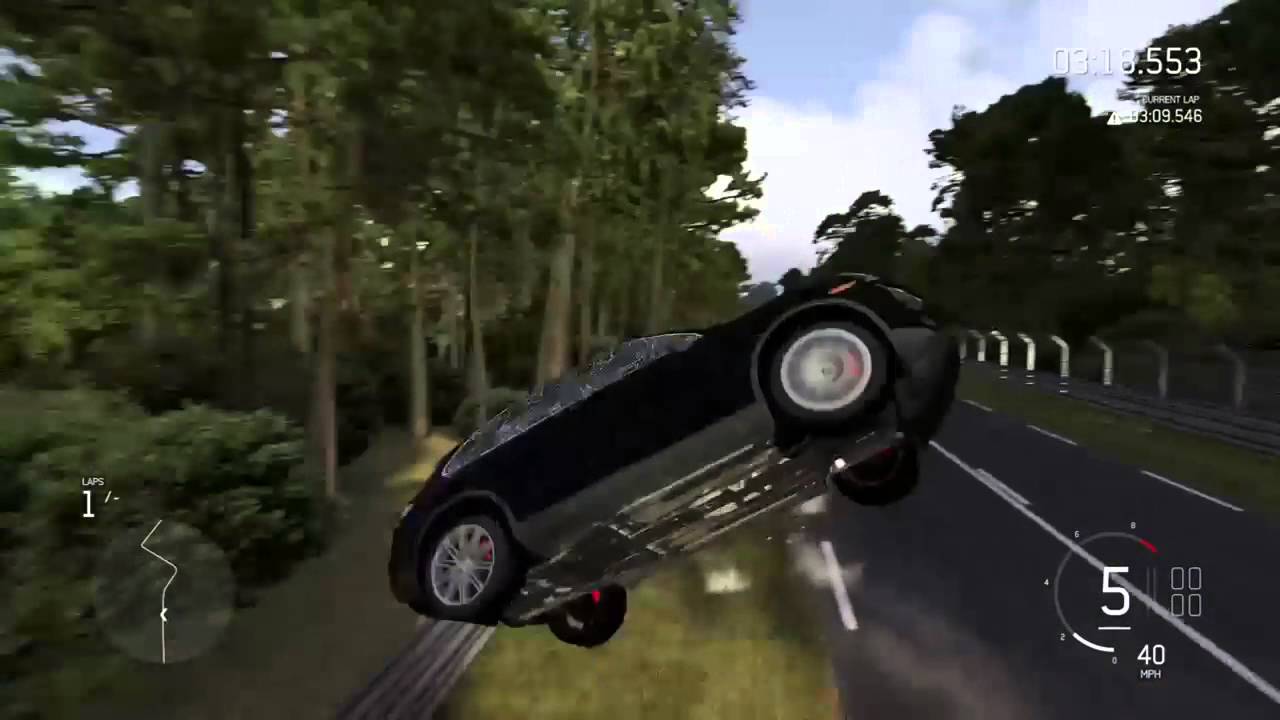 Forza Motorsport 6 Porsche Cayenne Crash - YouTube
