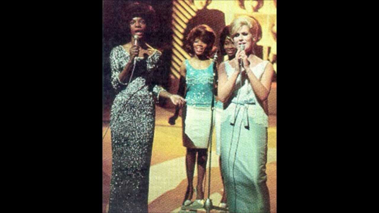 Martha and the Vandellas (feat. The Andantes) - Jimmy Mack - YouTube