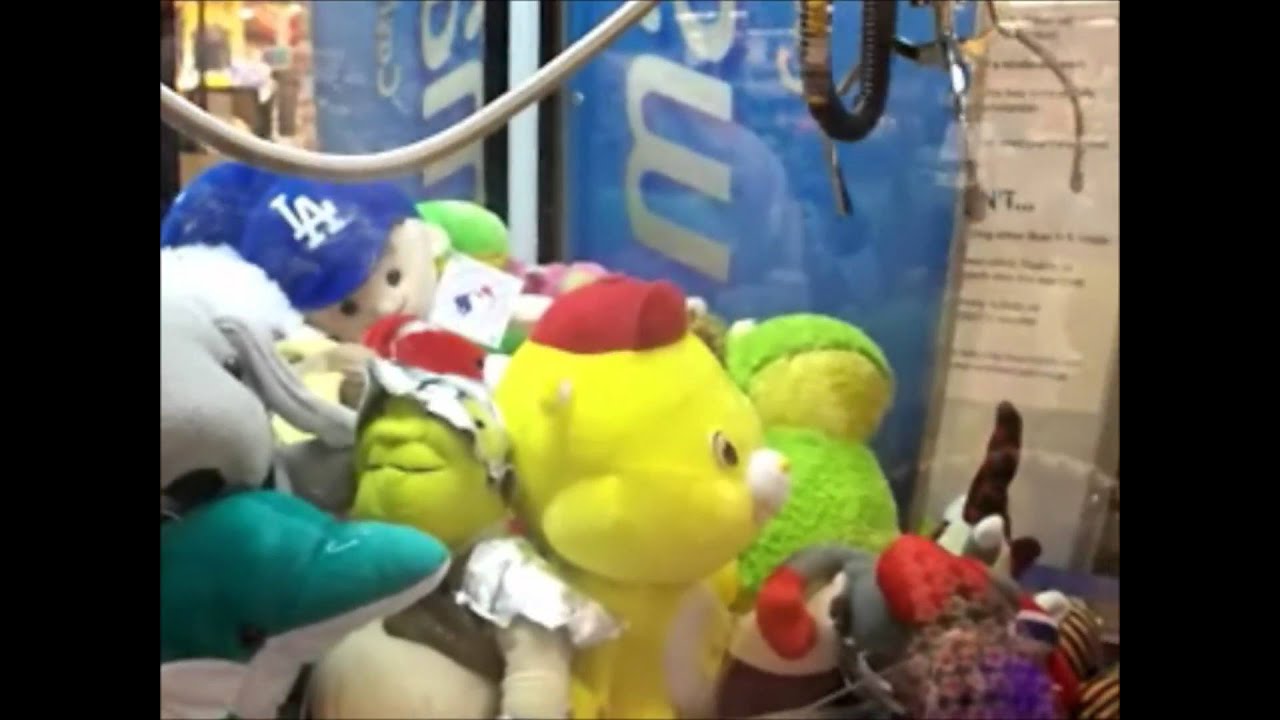 The Claw Machine - Tom from Tom & Jerry - YouTube