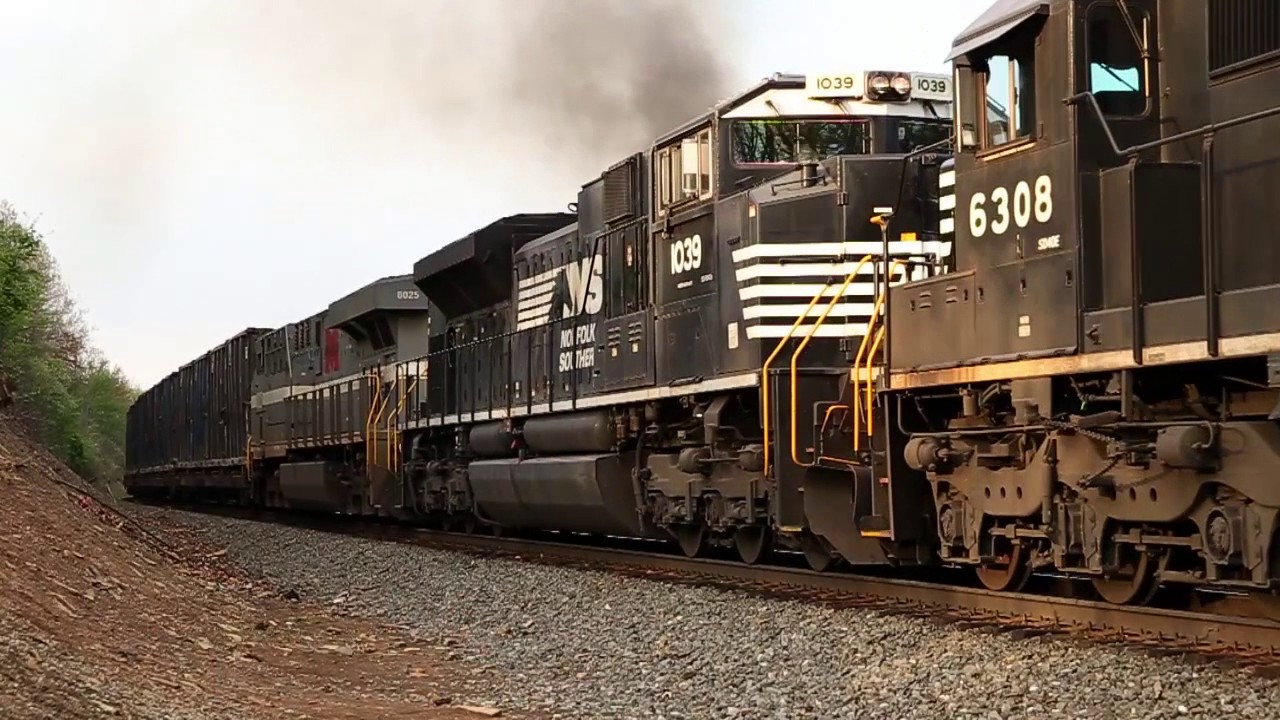 NS 63V Helper Ahead nice RS3L - YouTube