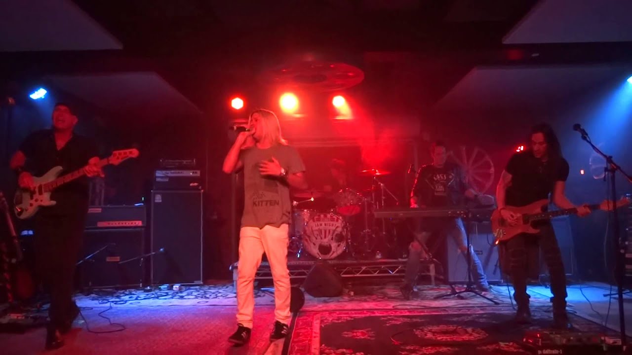 NUNO BETTENCOURT BILLY SHEEHAN GLEN SOBEL CARL RESTIVO STEVE FERLAZZO ...