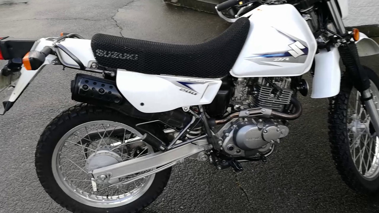 DR200SE - YouTube