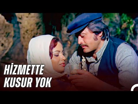 Cüneyt Arkın Yuvasını Yapıyor | Yanaşma