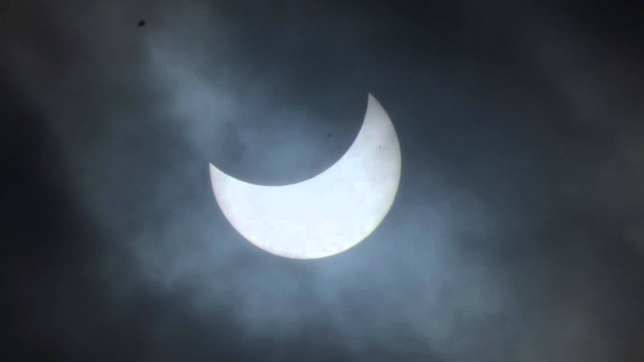 Partial Solar Eclipse Timelapse - April 29, 2014 - YouTube