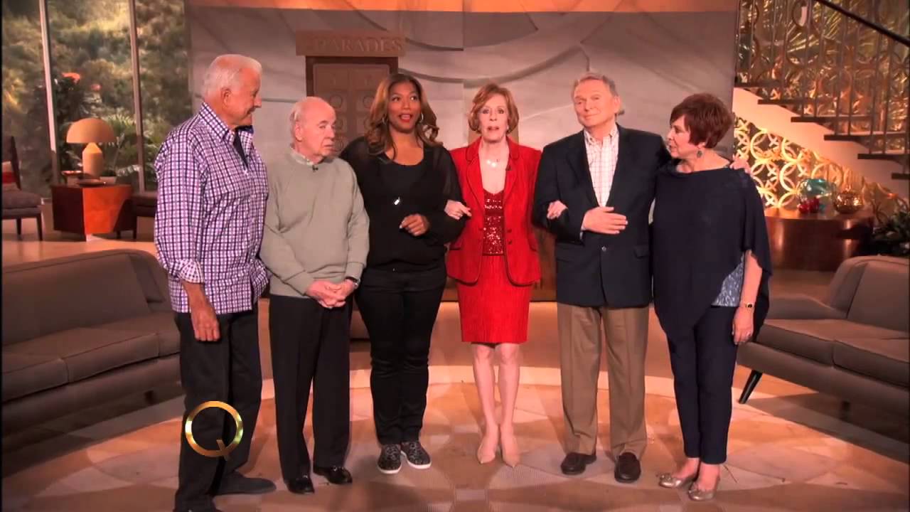 Queen Latifah and Carol Burnett Show Cast Sing Farewell Song Together ...