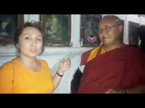 Nepal -2 | Rahipler neden turuncu ve bordo renk giyerler