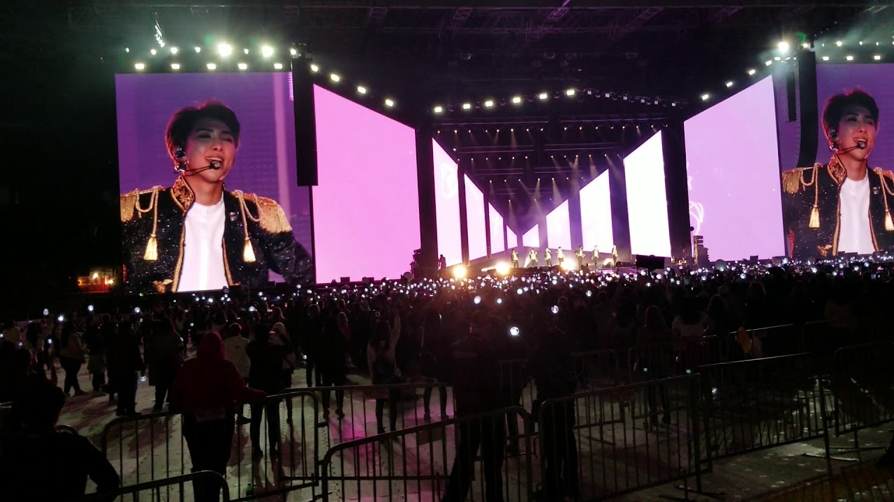 BTS CITIFIELD CONCERT intro / IDOL\ + introducing themself - YouTube