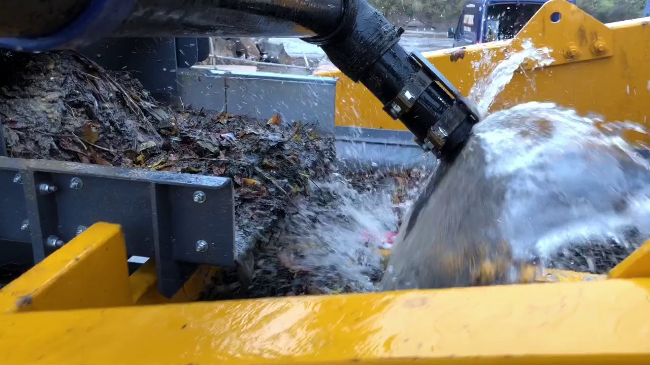 Sweeper Waste Wash Plant - YouTube
