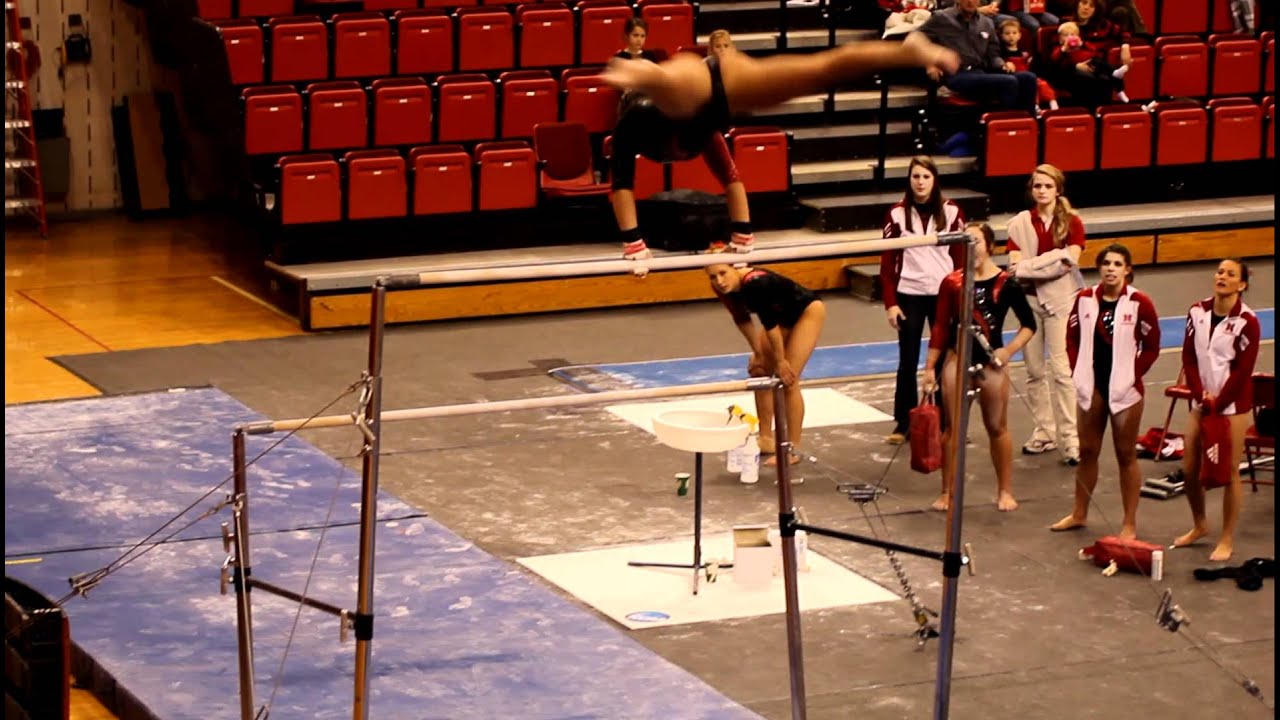 WGYM: NU's Desire Stephens performs on bars - YouTube