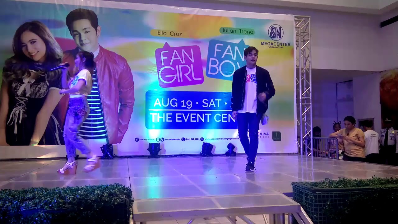 FanGirl FanBoy Theme song "Isang Tingin" (Ella/Julian) - YouTube