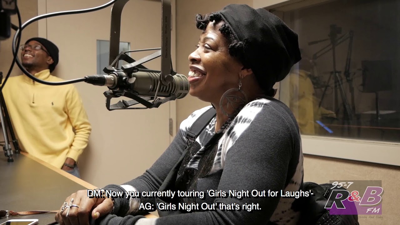 Adele Givens talks LA, Kentucky, and All-Women Comedy Tour - YouTube