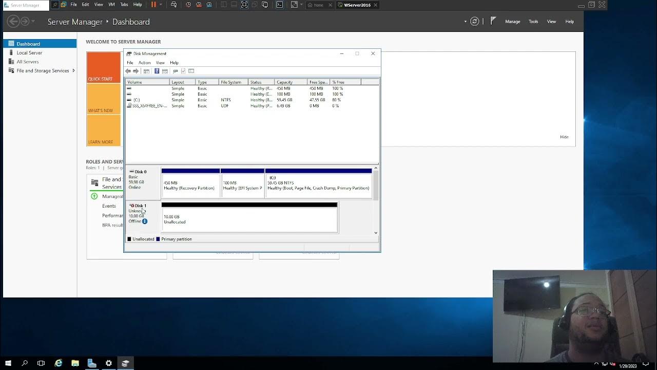 Lab 2: Initialize Disk Windows Server 2016 - YouTube