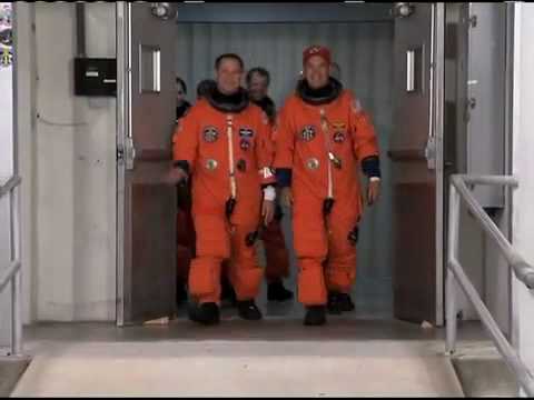 STS-128 Discovery Crew Walk Out To Astrovan - YouTube