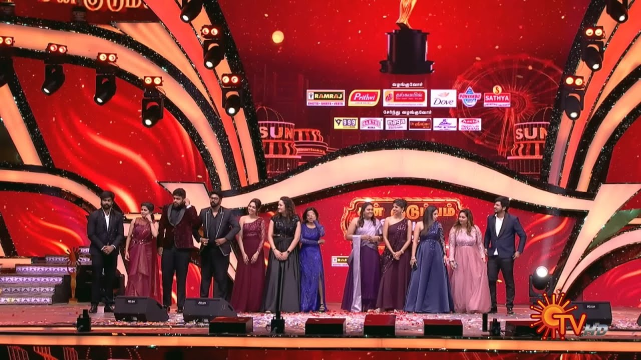 Celebrating the Anchors🏅 | Sun Kudumbam Virudhugal 2025 | Sun TV - YouTube