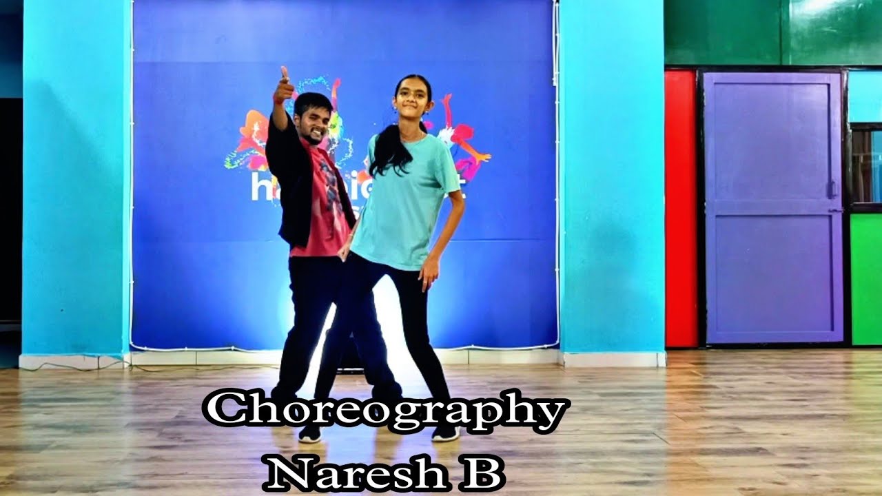 Tumse Milke Dil Ka | Main Hoon na | Dance Covor | Happie feet Studio ...