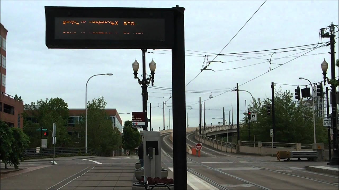 TriMet MAX Light Rail, Portland, OR - YouTube