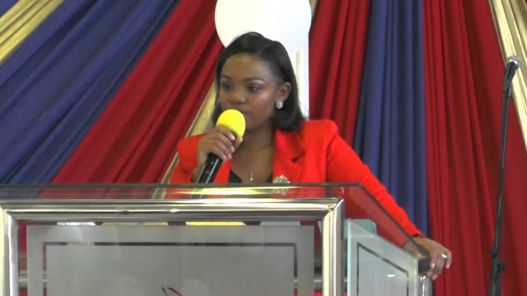 Lady Bishop Mdletshe_The Blessing of the Lord - YouTube